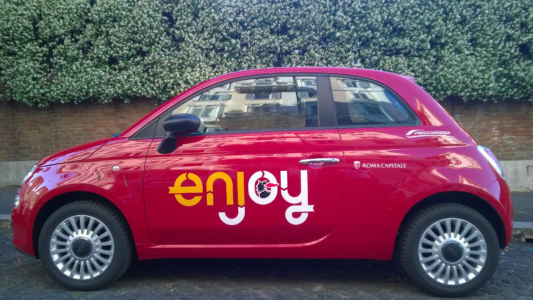 Enjoy giallorosso Car2go laziale, derby a Roma - CarBlogger.it